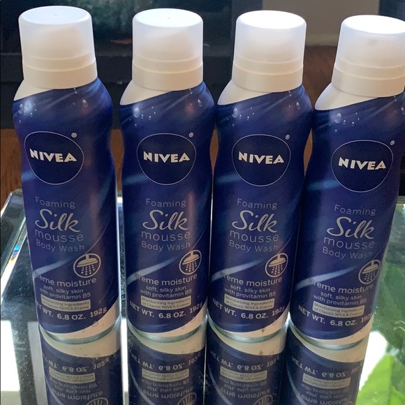 Nivea | Bath & Body | Nivea Silk Mousse Body Wash In Lots Of 4 68 Oz ...
